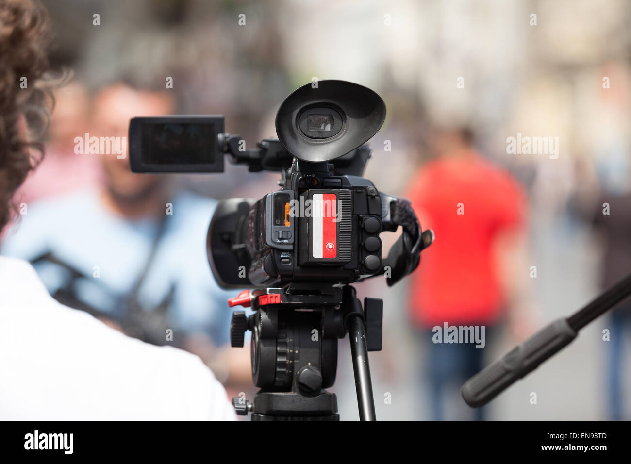 Live event coverage hi-res stock photography and images - Alamy