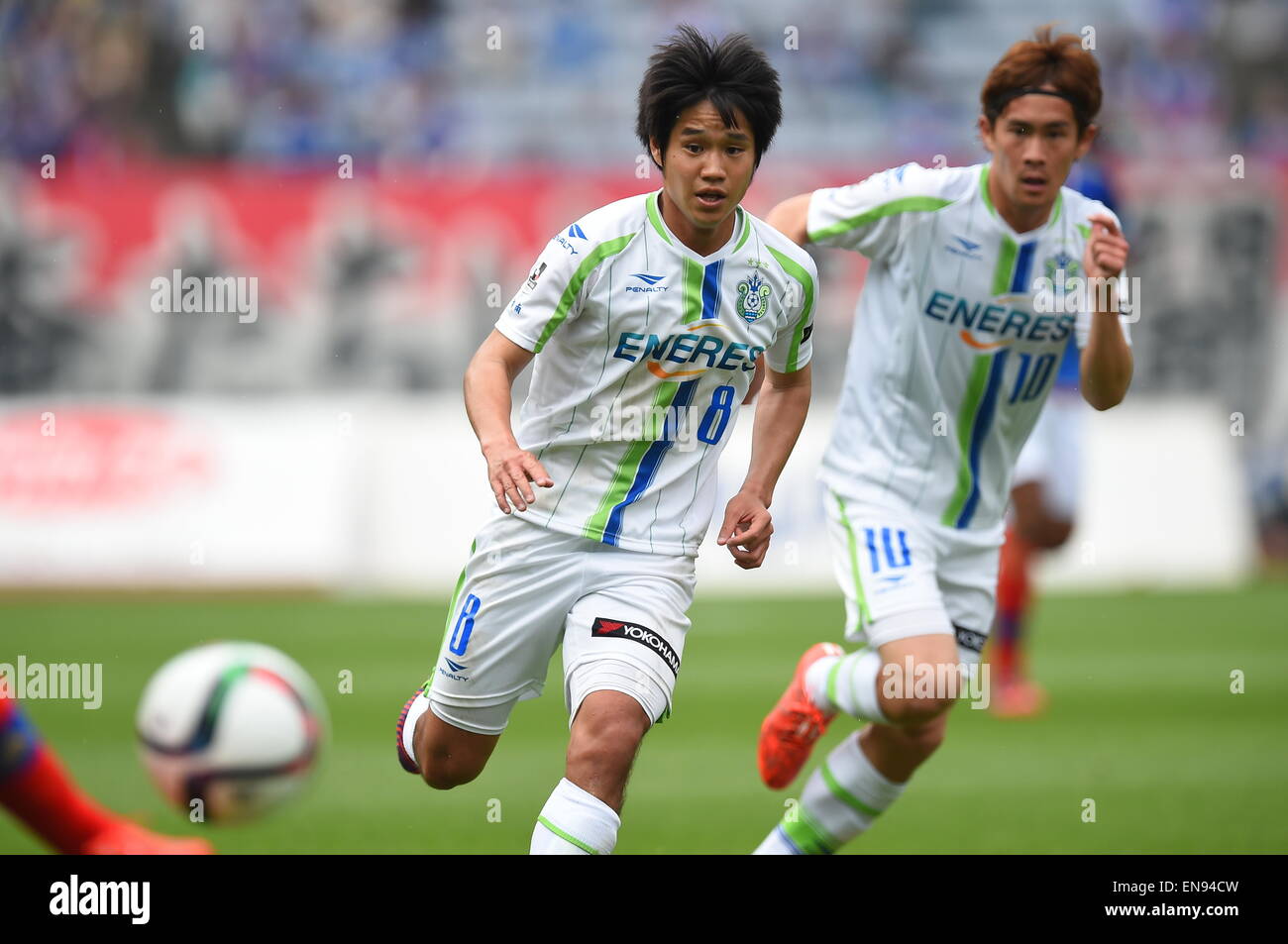 Kanagawa, Japan. 25th Apr, 2015. (L-R) Naoki Yamada, Daisuke Kikuchi (Bellmare) Football/Soccer ...