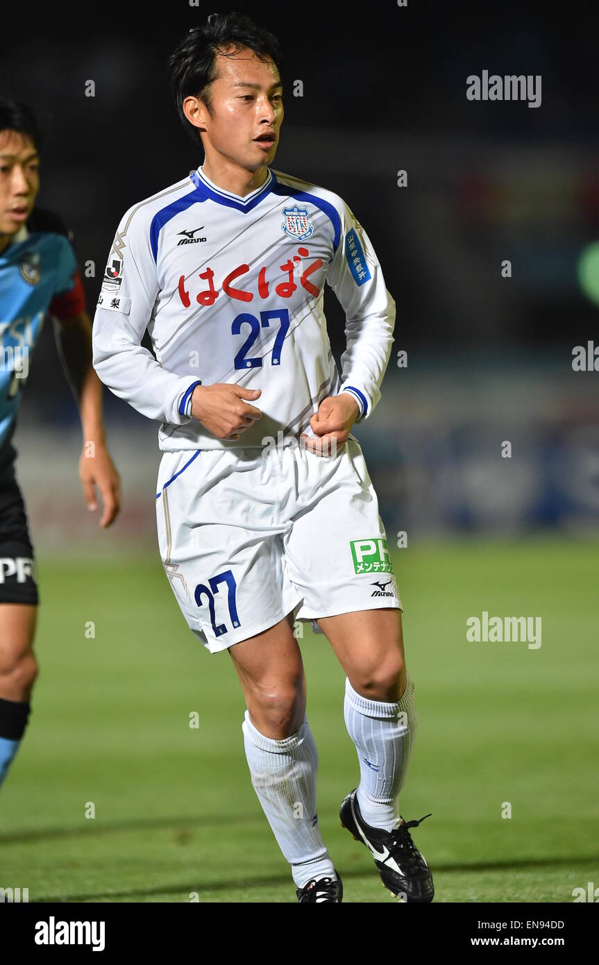Kanagawa, Japan. 25th Apr, 2015. Shohei Abe (Ventforet) Football/Soccer ...