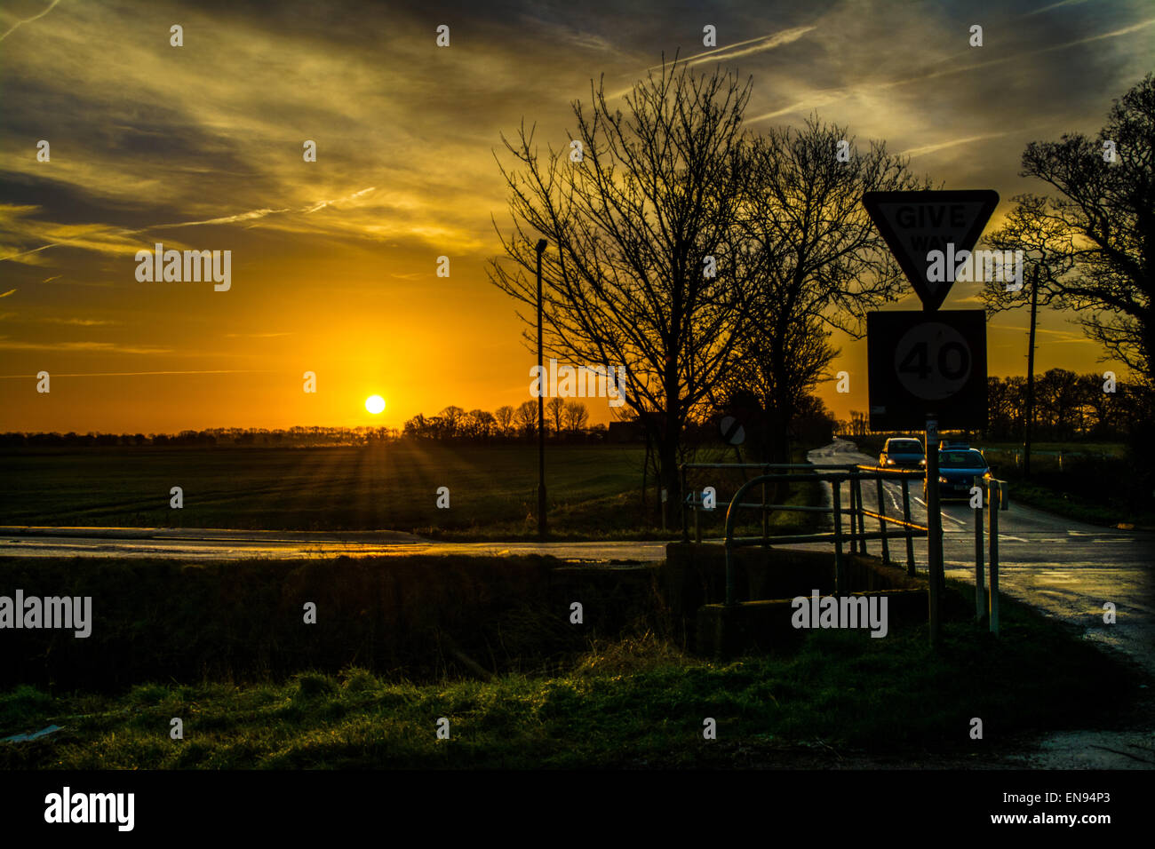 Crossroads signs hi-res stock photography and images - Alamy