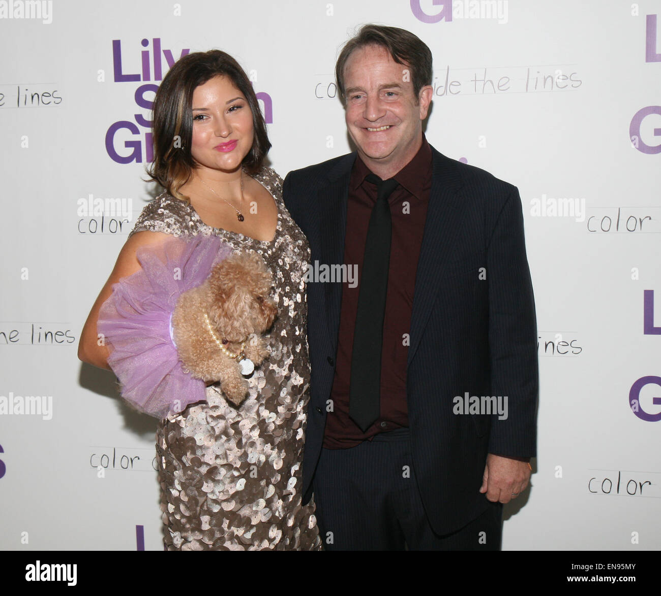 Lily Sarah Grace presents 'Color Outside The Lines' supporting teachers ...