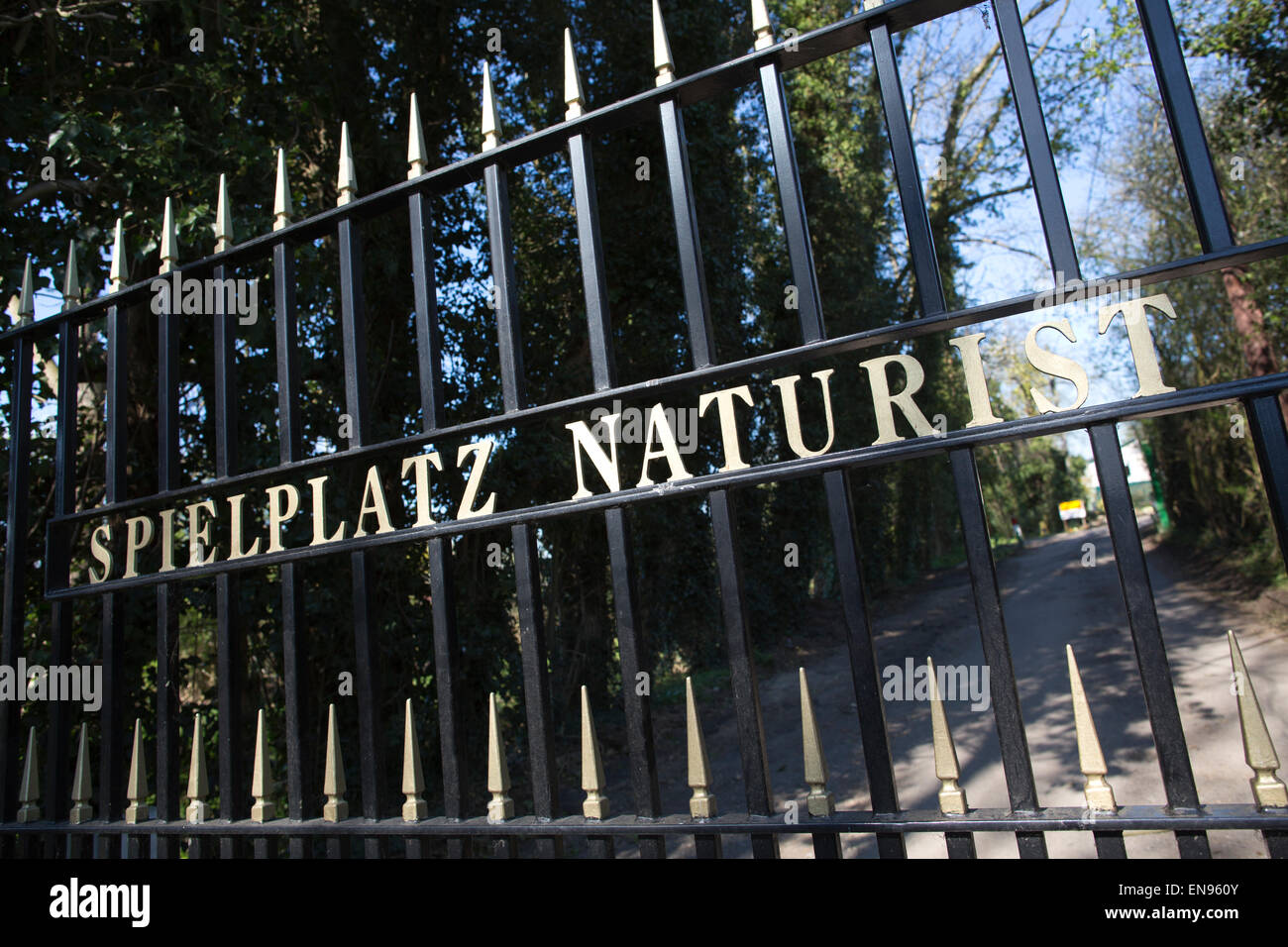 Spielplatz Naturist Club, St Albans, Hertfordshire, UK Stock Photo - Alamy