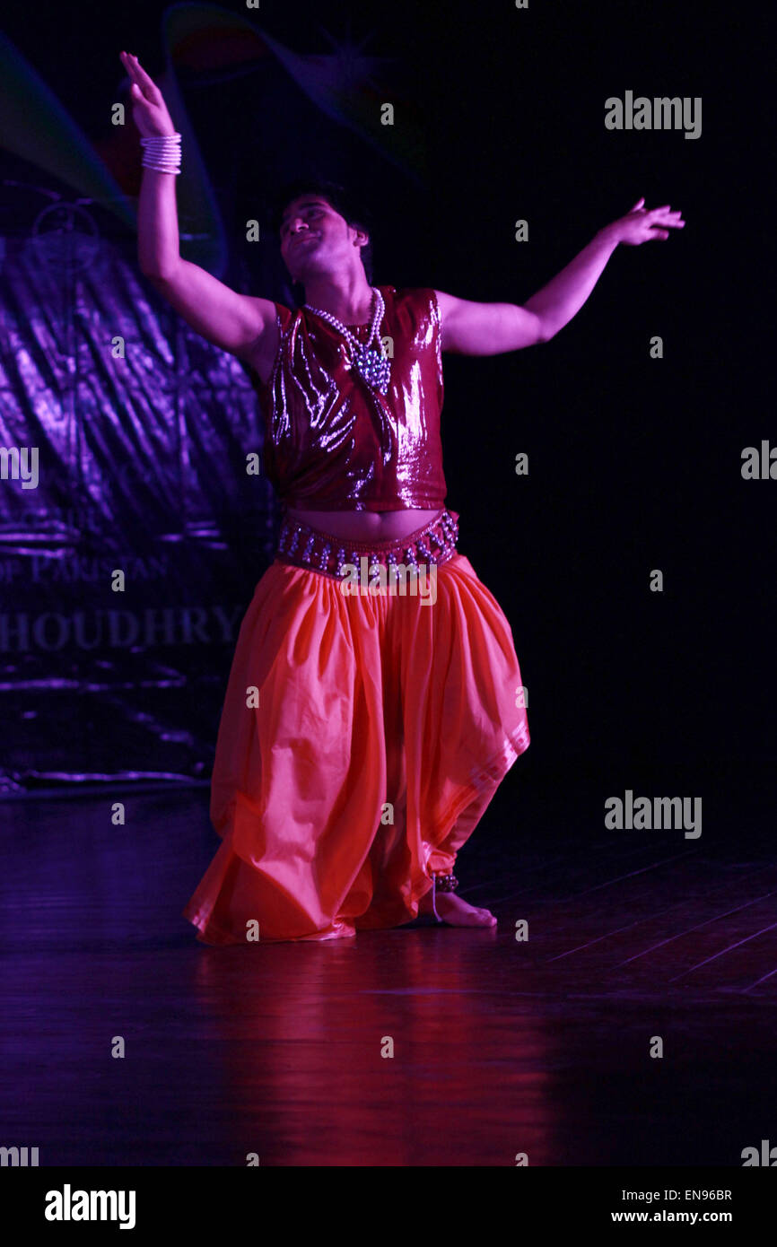 Unesco international dance council hi-res stock photography and images ...