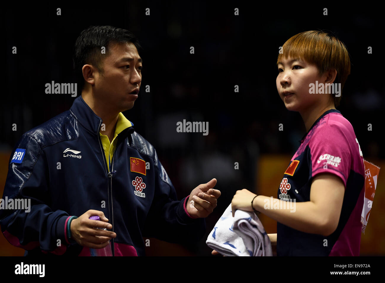 Suzhou, China's Jiangsu Province. 30th Apr, 2015. China's Zhu Yuling(R ...