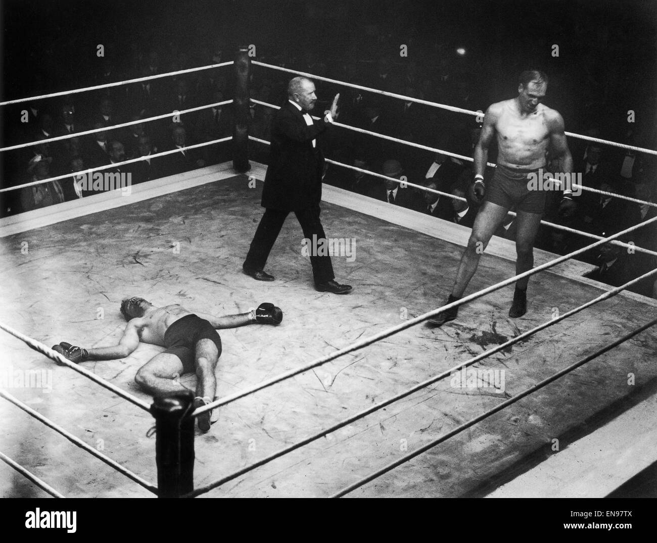 Fred fulton Black and White Stock Photos & Images - Alamy