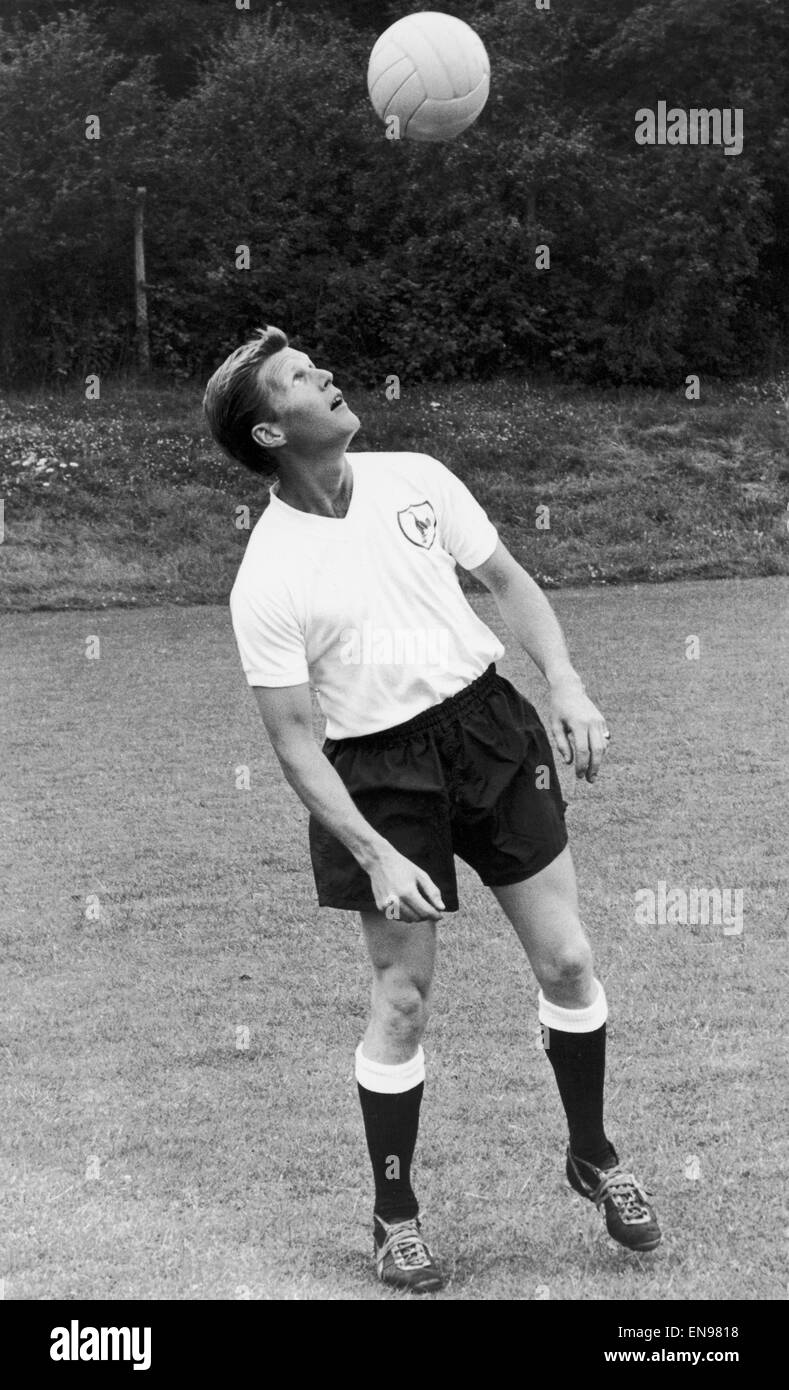 Tottenham hotspur 1963 hi-res stock photography and images - Alamy