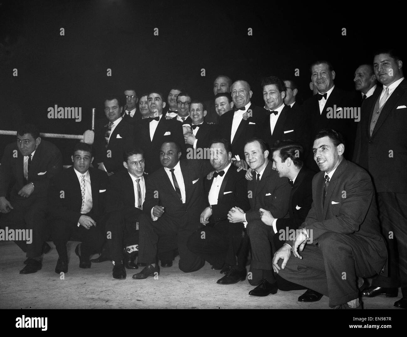 Last night of boxing at Harringay, cahampions of the past line up for ...