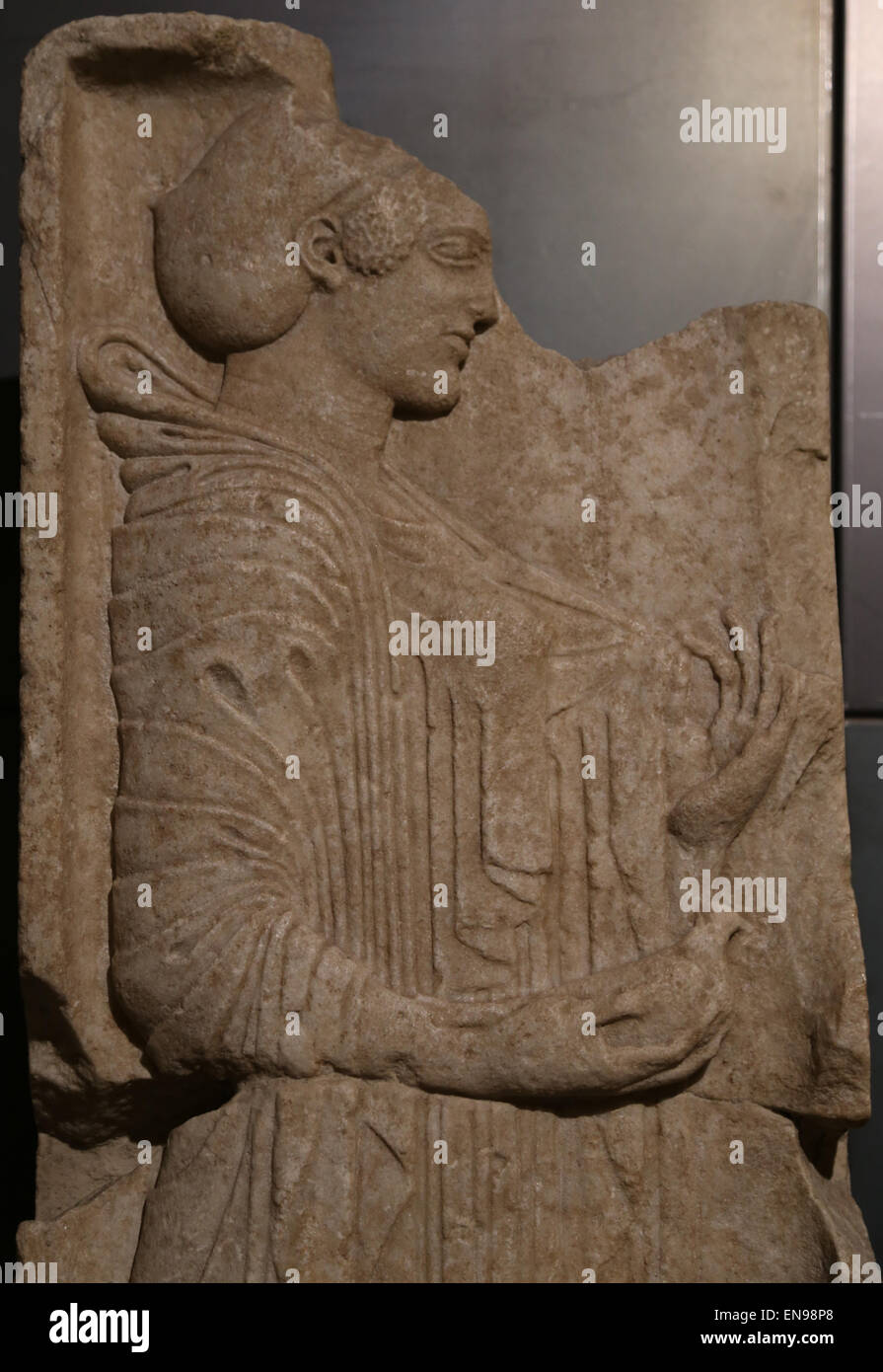 Grave stele. Greek original of the ionic school. 500-490 BC. Young girl ...