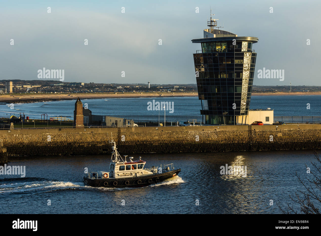 Aberdeen harbour control tower hi-res stock photography and images - Alamy
