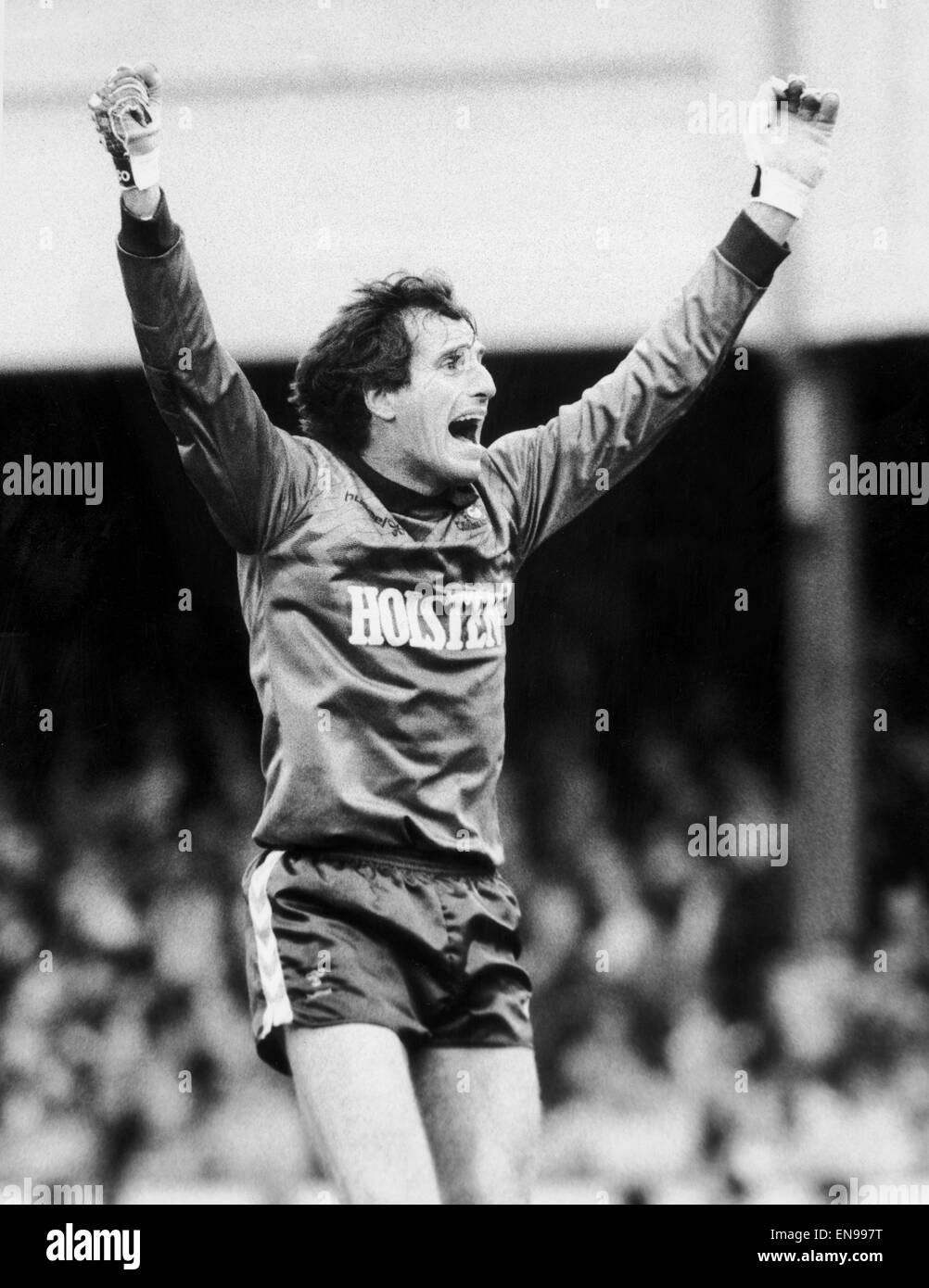 Tottenham Hotspur goalkeeper Ray Clemence celebrates a goal by Clive ...
