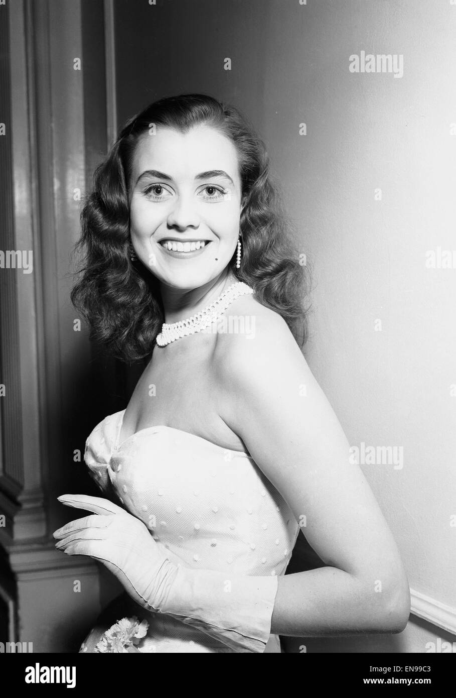 Kicki Hakansson, Miss Sweden, crowned first Miss World at the Festival ...