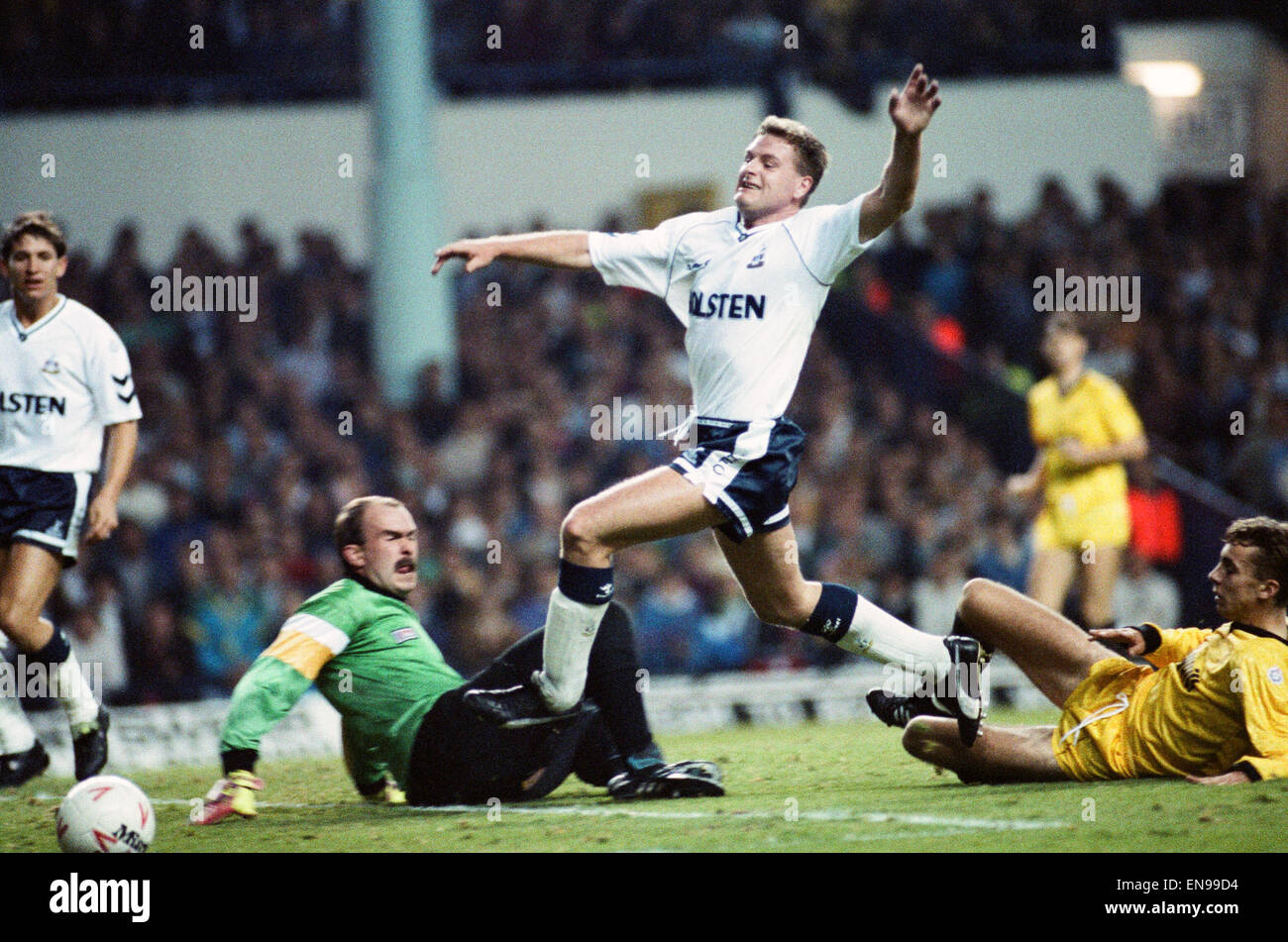 Rumbelows cup 1990 hi-res stock photography and images - Alamy