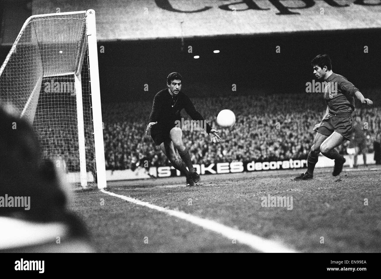 Real goal Black and White Stock Photos & Images - Alamy