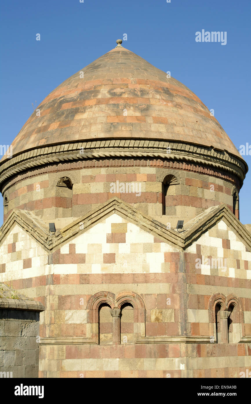 Cupolas hi-res stock photography and images - Alamy