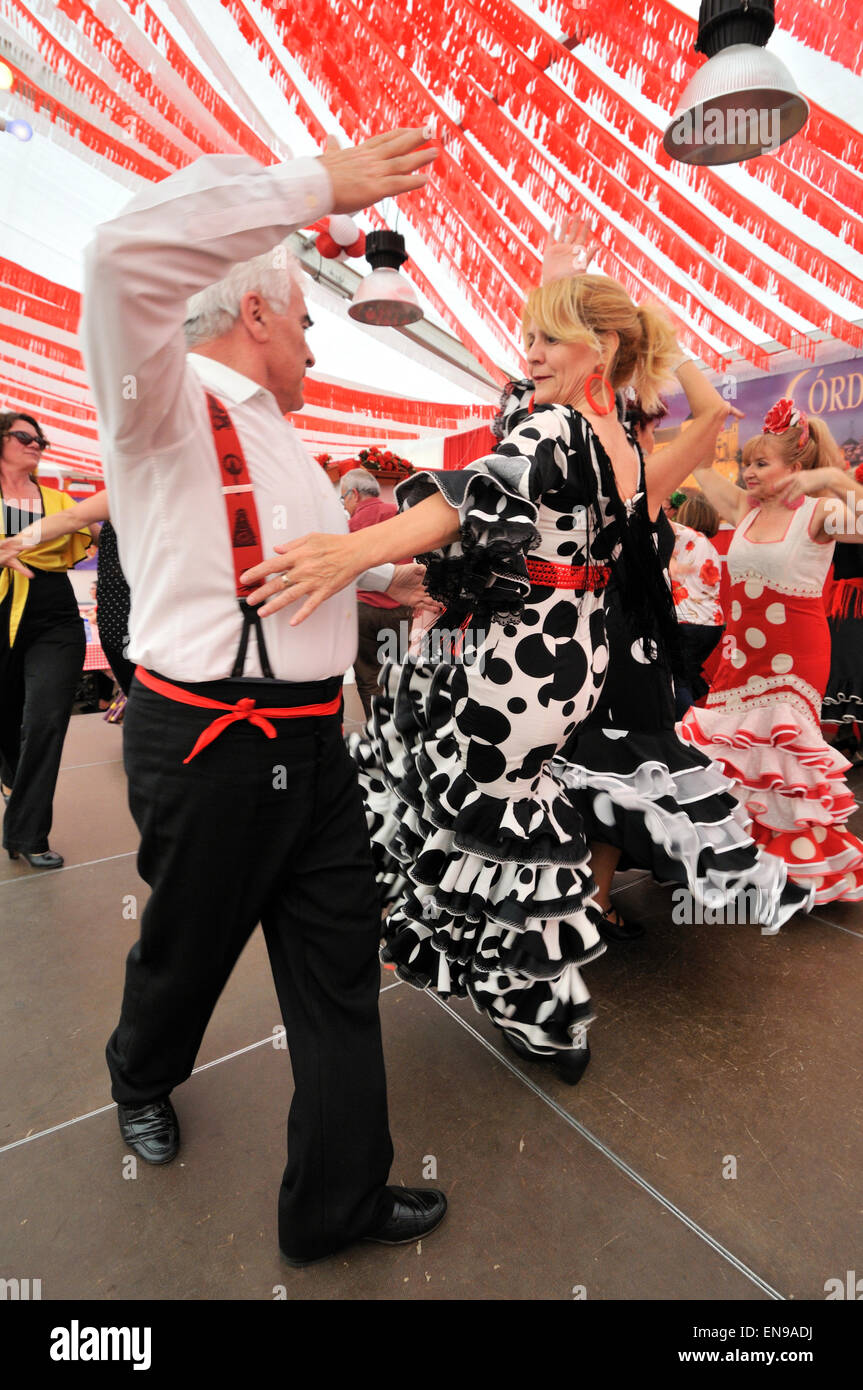 Flamenco couple hi-res stock photography and images - Alamy