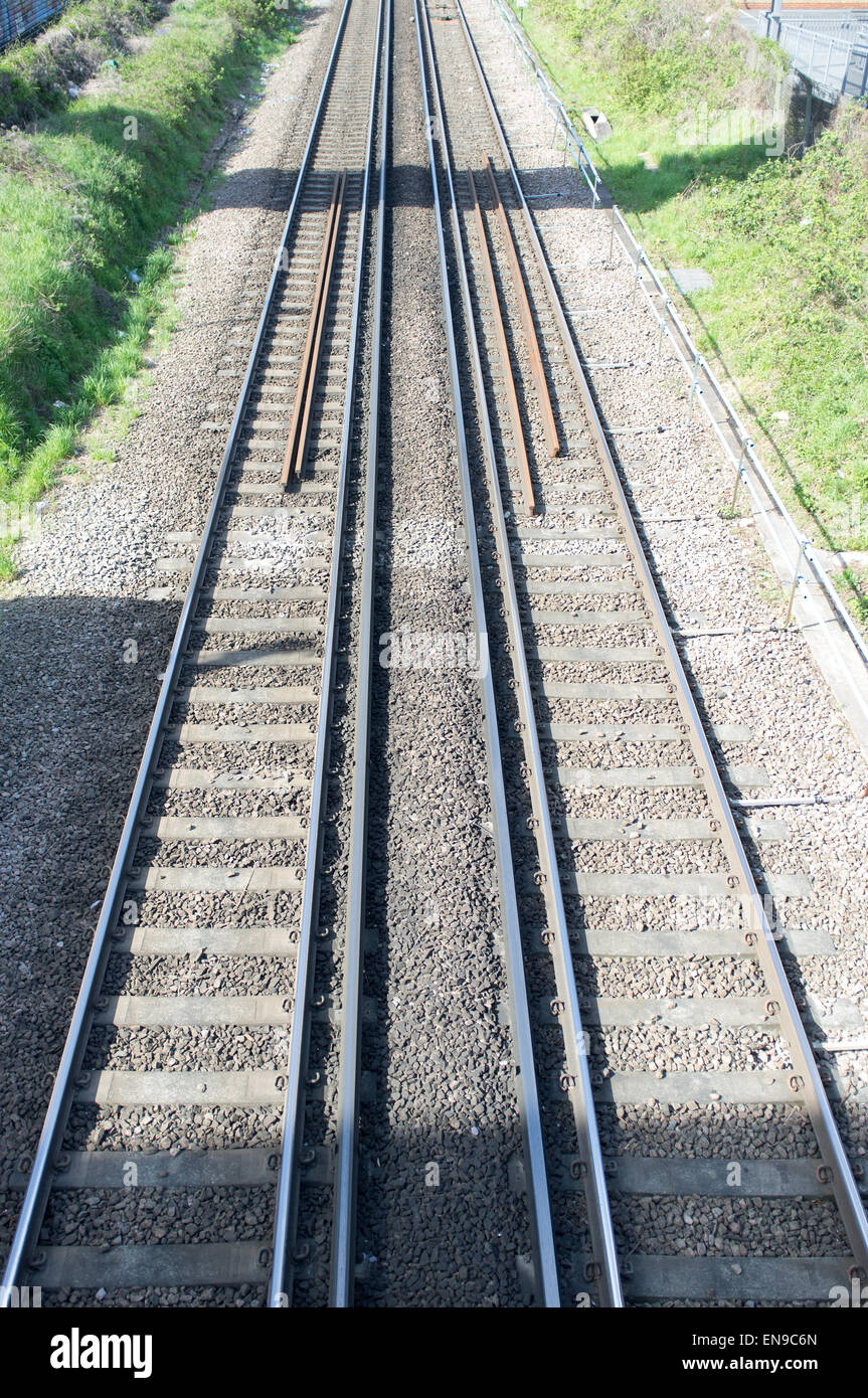 Empty railway tracks Stock Photo - Alamy