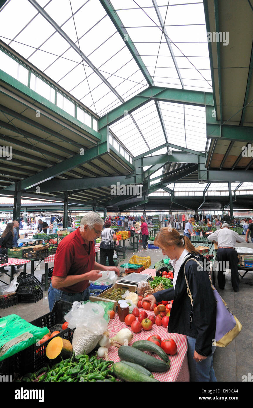 Gernika, Gernika-Lumo market every monday, Biscay, Basque Country ...