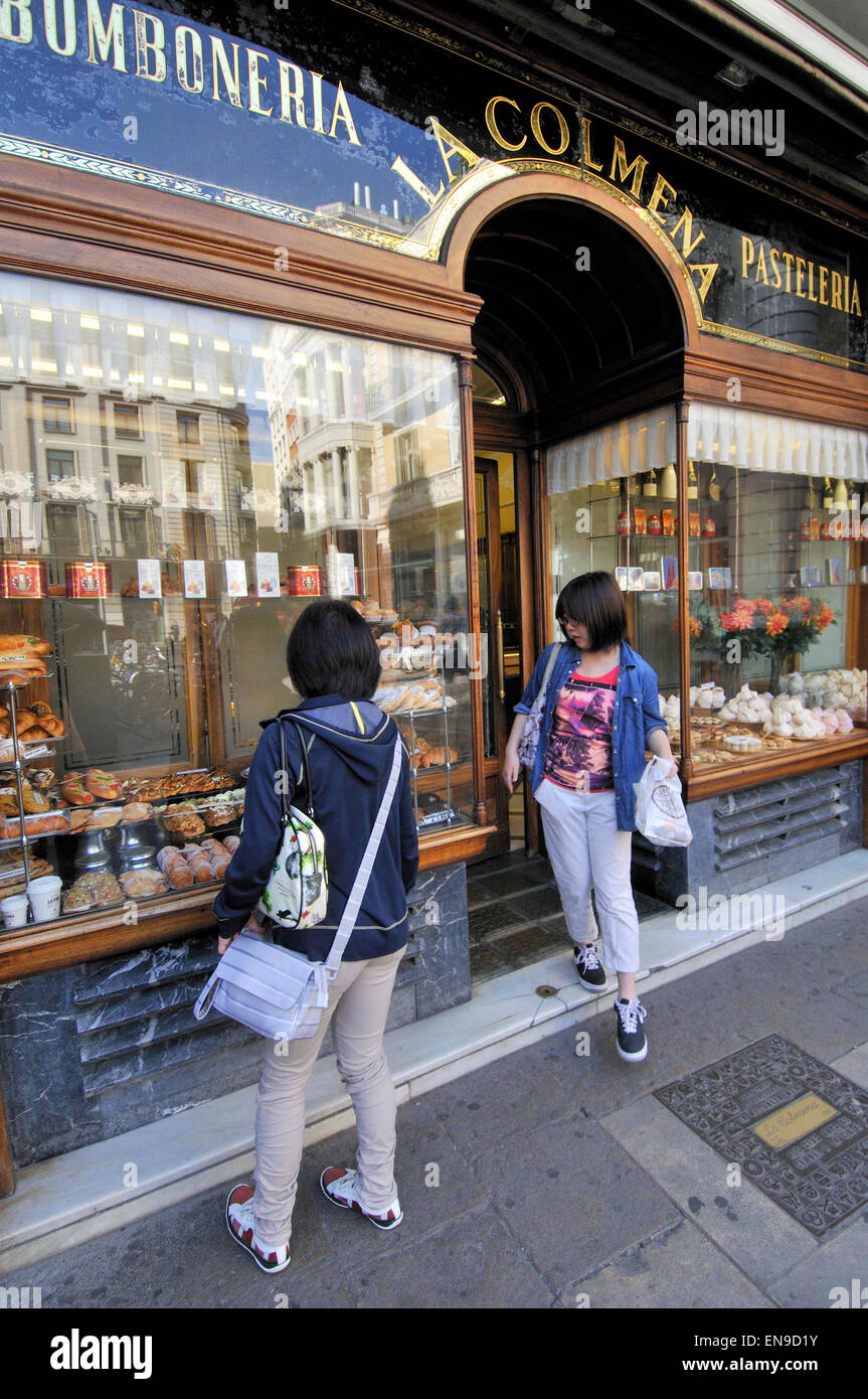 Pastry shops La Colmena. 12, Plaça de l´Angel, Gothic Quarter, Ciutat ...