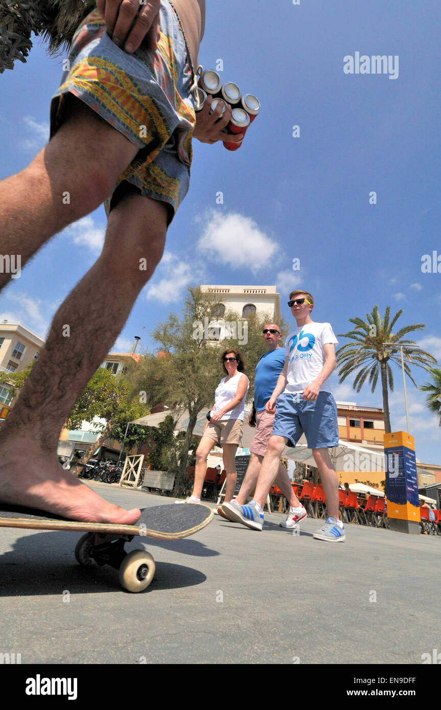 Urban skaterboarder, Barcelona Stock Photo - Alamy