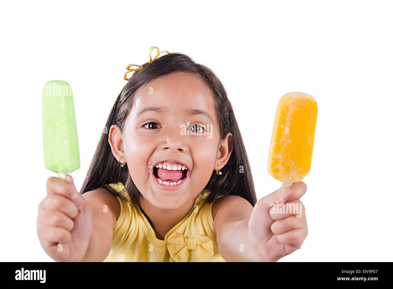 1 indian kids girl Giving Ice Cream Stock Photo - Alamy