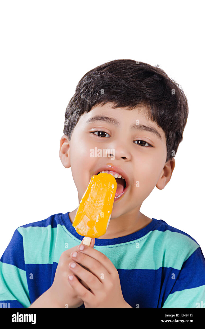 1 indian kids boy Eating Ice Cream Stock Photo - Alamy