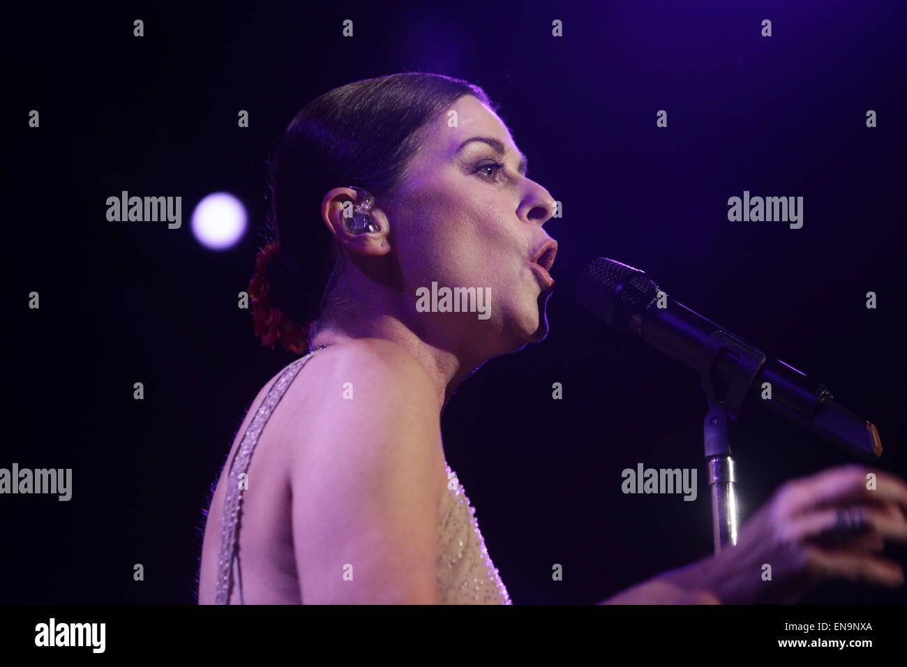 Lisa stansfield singer hi-res stock photography and images - Alamy