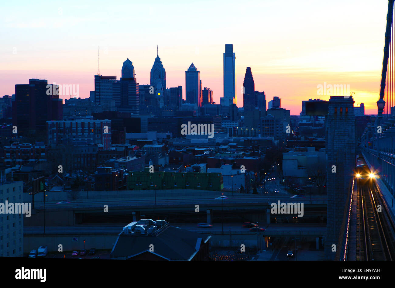 Philadelphia skyline at sunset Stock Photo - Alamy