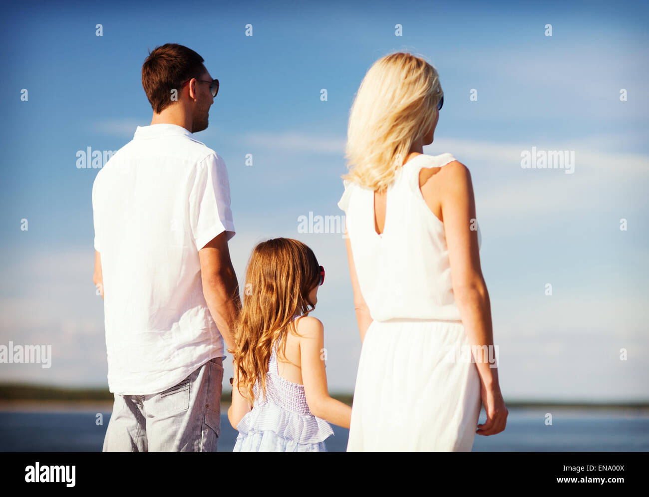 happy family at the seaside Stock Photo - Alamy