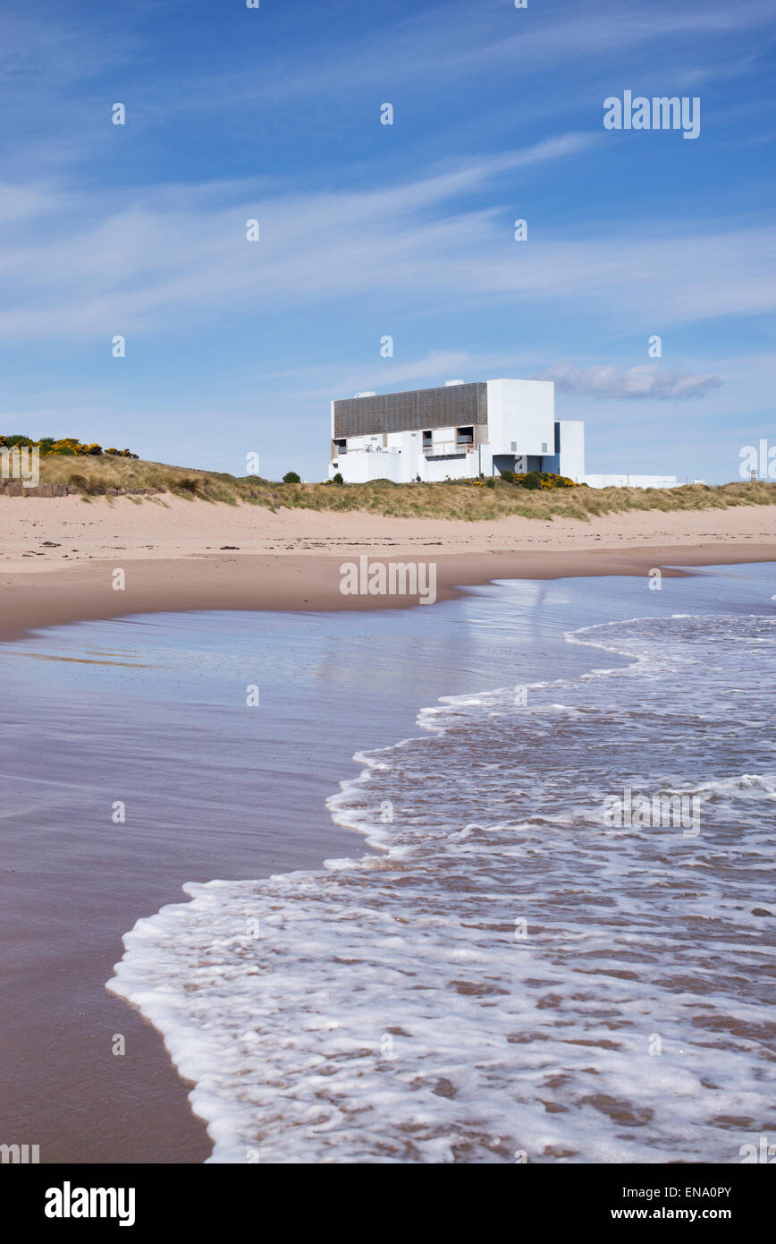 Torness nuclear power station. Torness Point near Dunbar in East ...