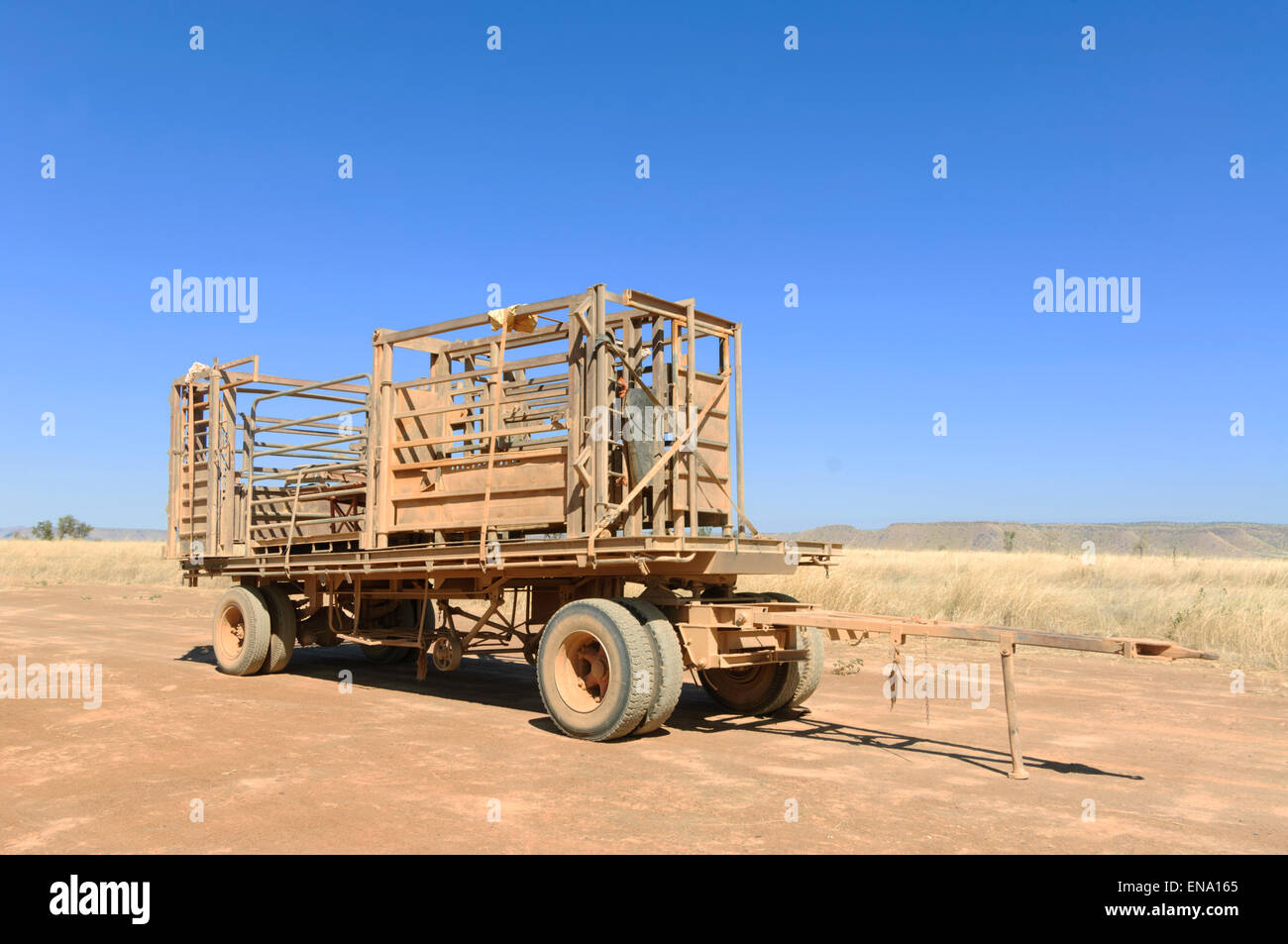 Cattle truck australia hi-res stock photography and images - Alamy