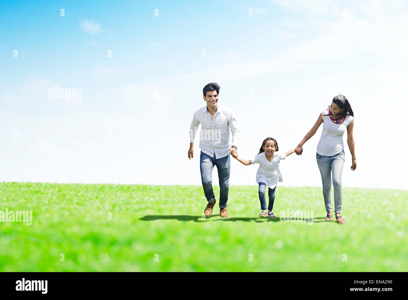 Indian family garden enjoy picnic hi-res stock photography and images ...