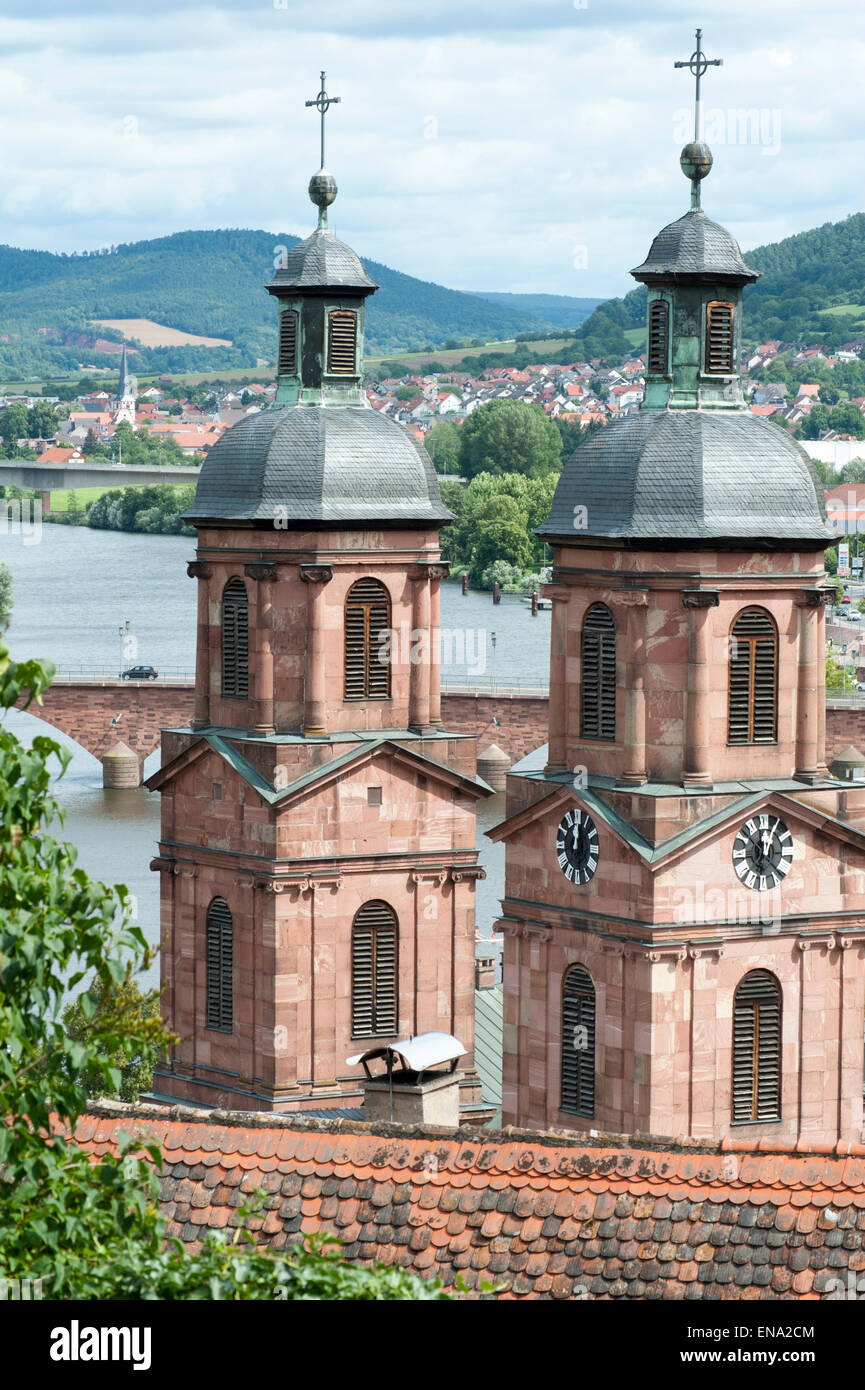 Main hi-res stock photography and images - Alamy