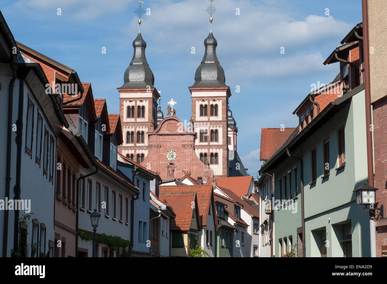 Amorbach mit Klosterkirche, Odenwald, Bayern, Deutschland | Amorbach ...