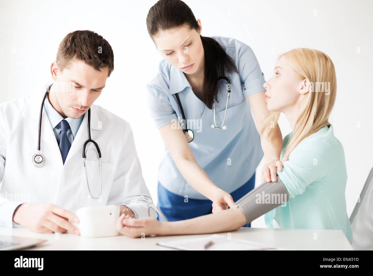 doctor and patient in hospital Stock Photo - Alamy