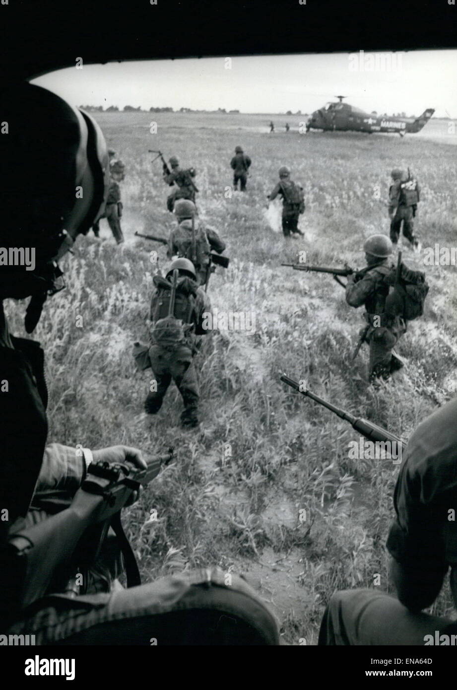 April 30th 1975 hi-res stock photography and images - Alamy