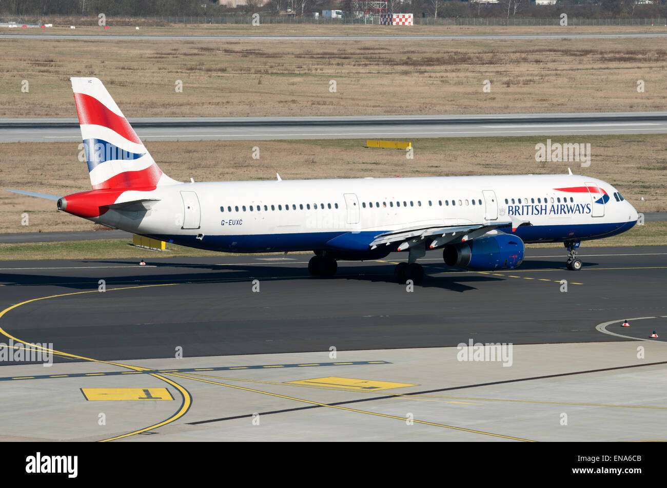 British airways airbus a320 tail hi-res stock photography and images ...