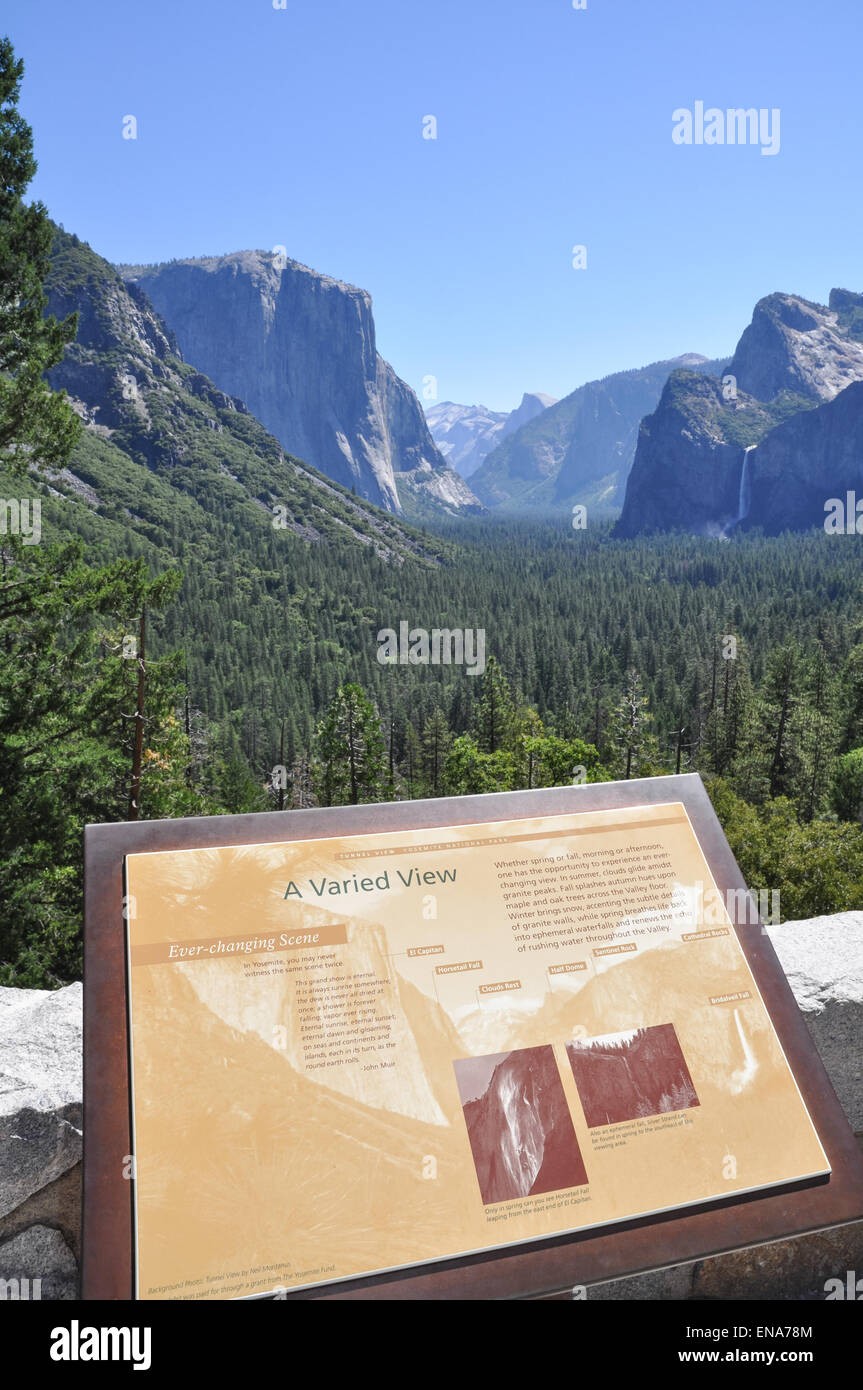 visitor information sign and view at Tunnel View viewpoint, Yosemite ...