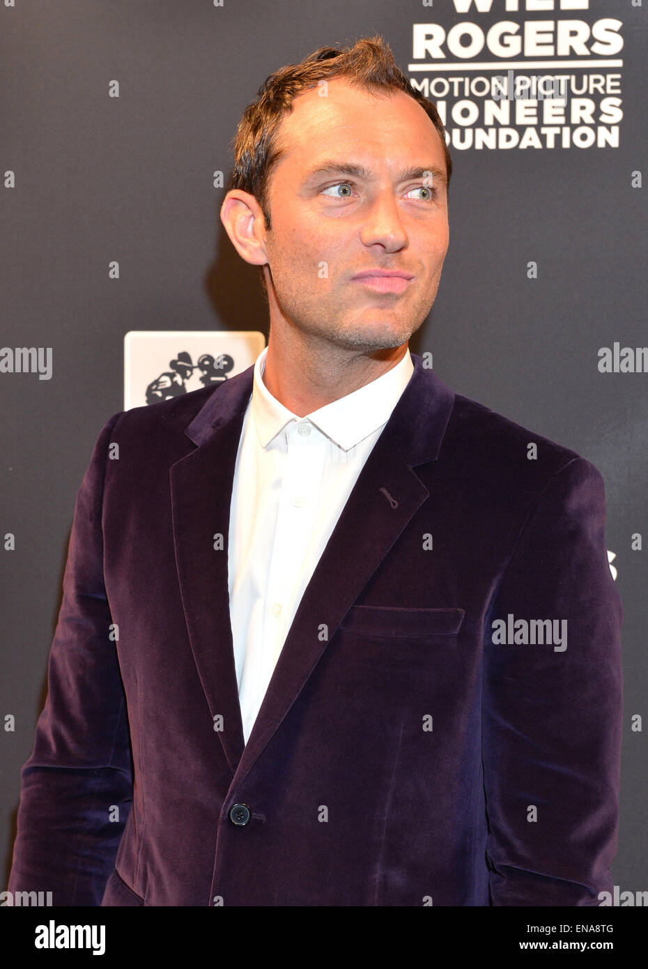 Actor Jude Law attends the Pioneer Dinner during 2015 CinemaCon at ...