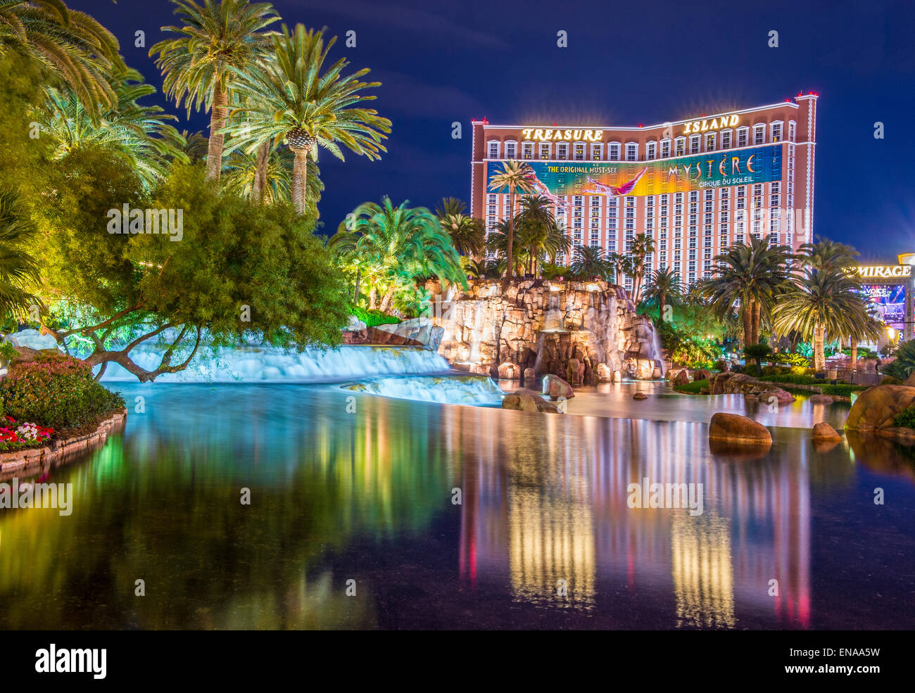 Sign neon mirage hotel resort and casino hotel hi-res stock photography ...