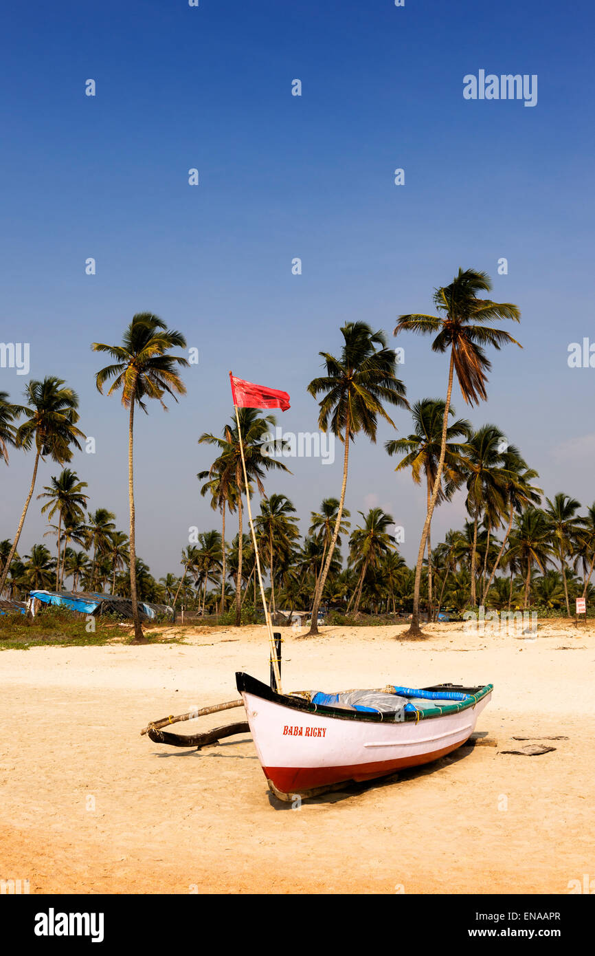 Goa beach colourful hi-res stock photography and images - Alamy