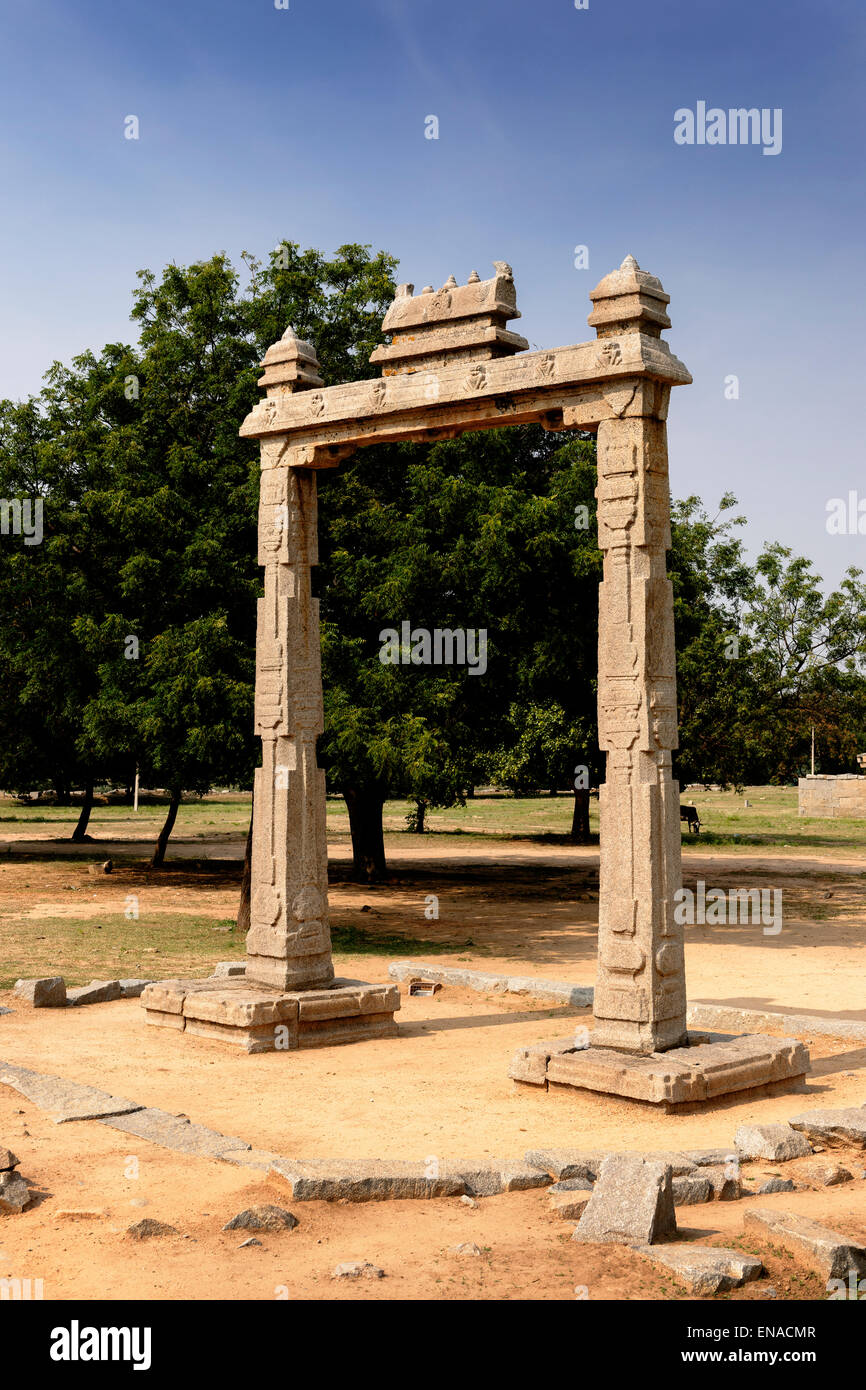 Kings Balance, Hampi Stock Photo - Alamy