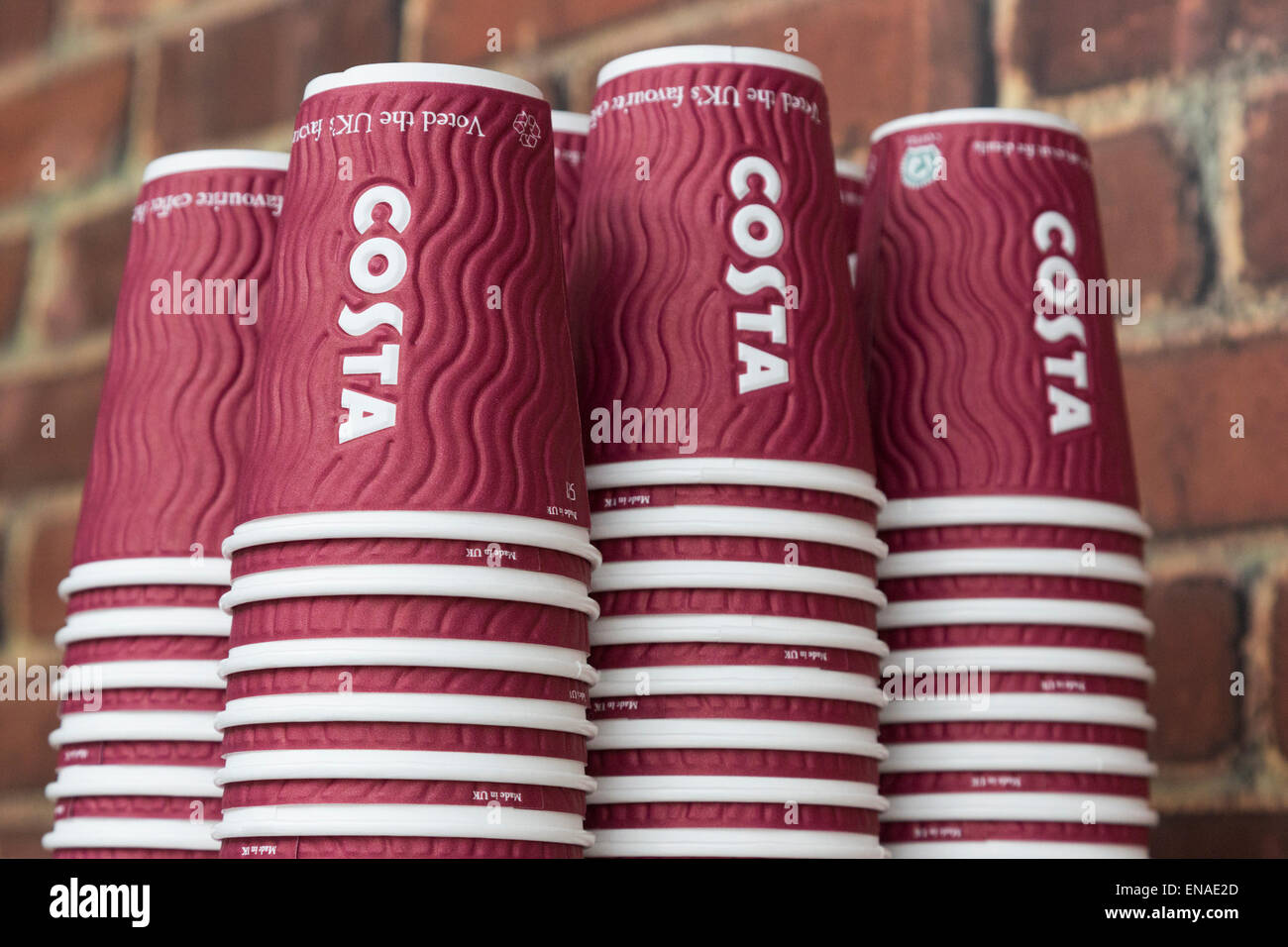Costa coffee shop london hi-res stock photography and images - Alamy