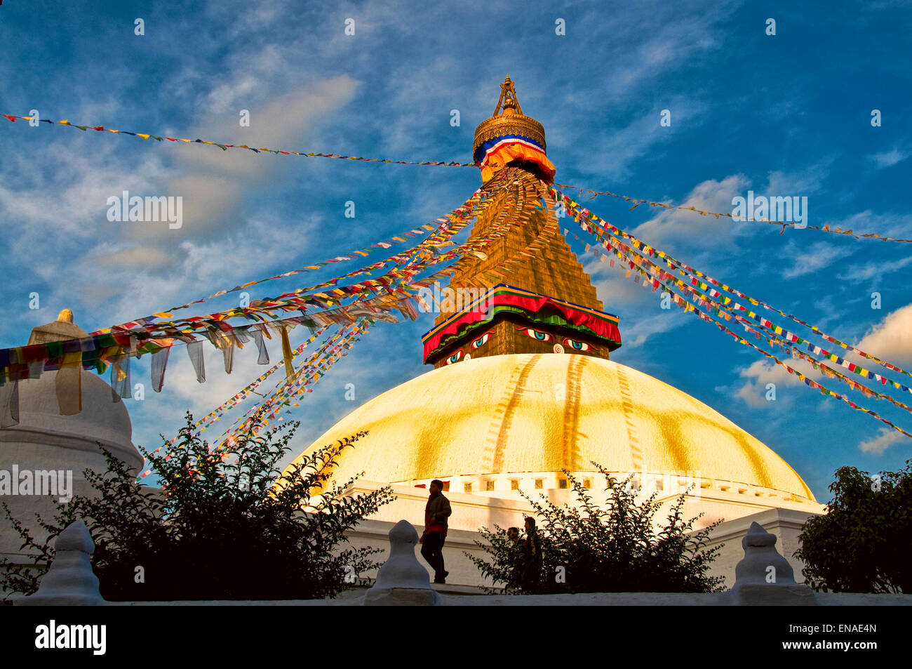 Obviously, as can be seen in the amount of people circumambulating the ...