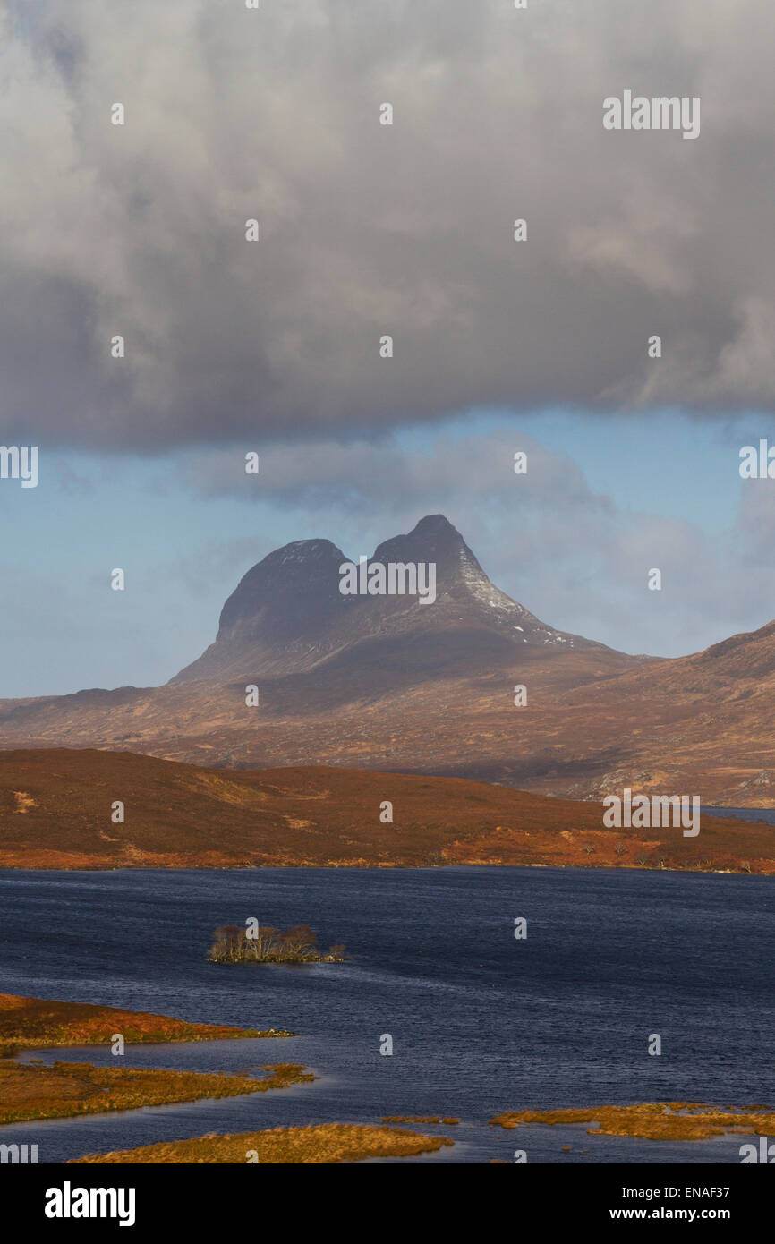 Suilven mountain in Sutherland, North Scotland Stock Photo - Alamy