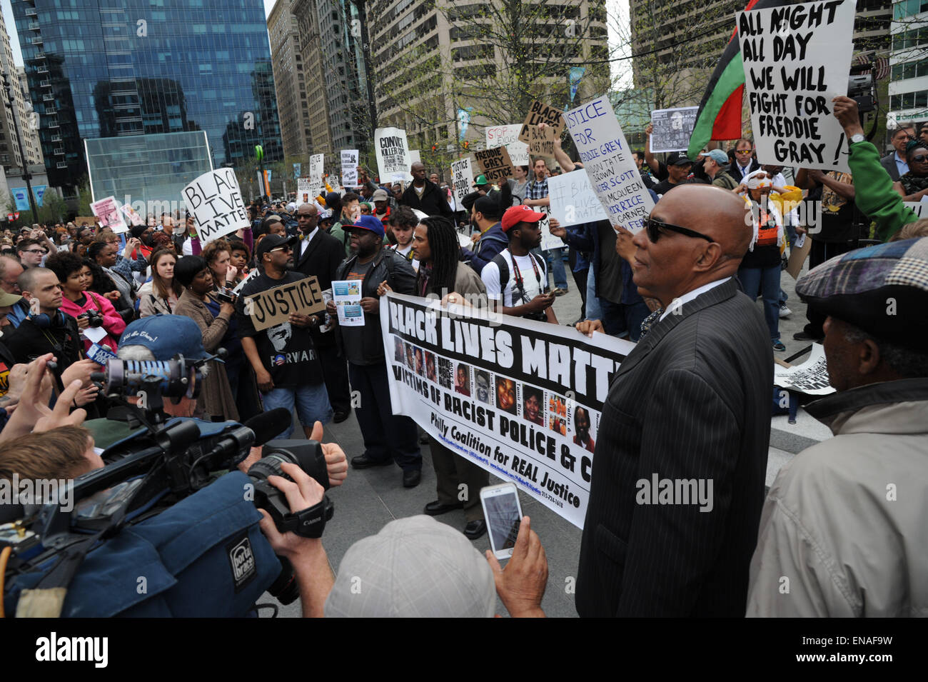 Philadelphia, Pennsylvania, USA. 30th Apr, 2015. Protestors in ...