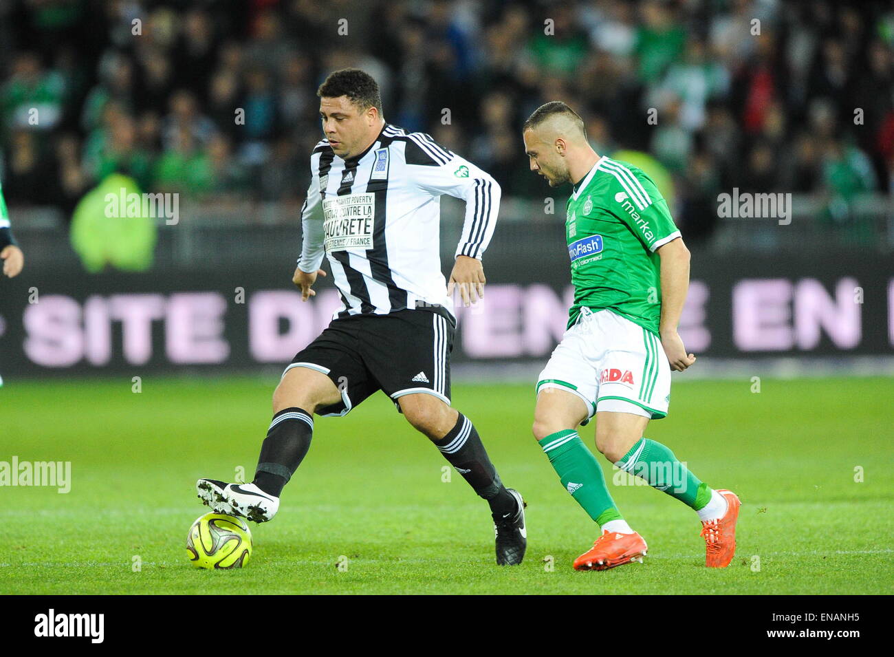 RONALDO/Yohan MOLLO - 20.04.2015 - Match contre la Pauvrete - Saint ...
