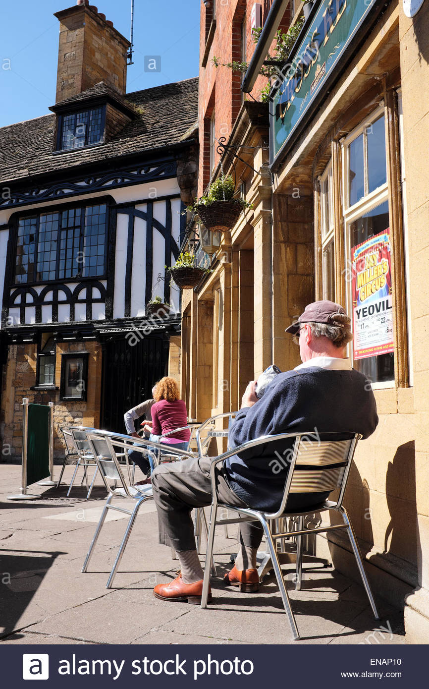 The Cross Keys Pub High Resolution Stock Photography and Images - Alamy