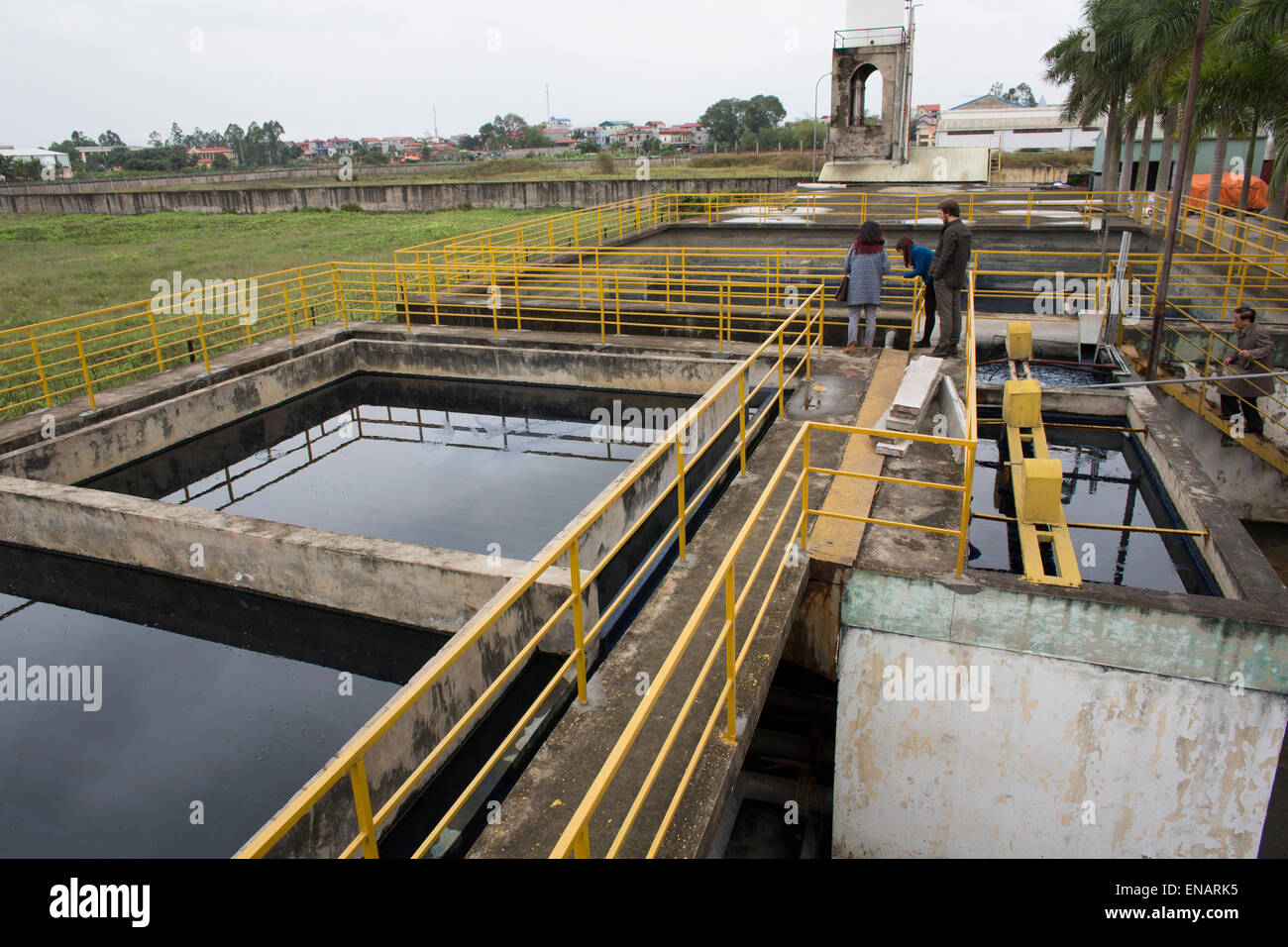 working conditions in a clothing factory in Vietnam Stock Photo - Alamy