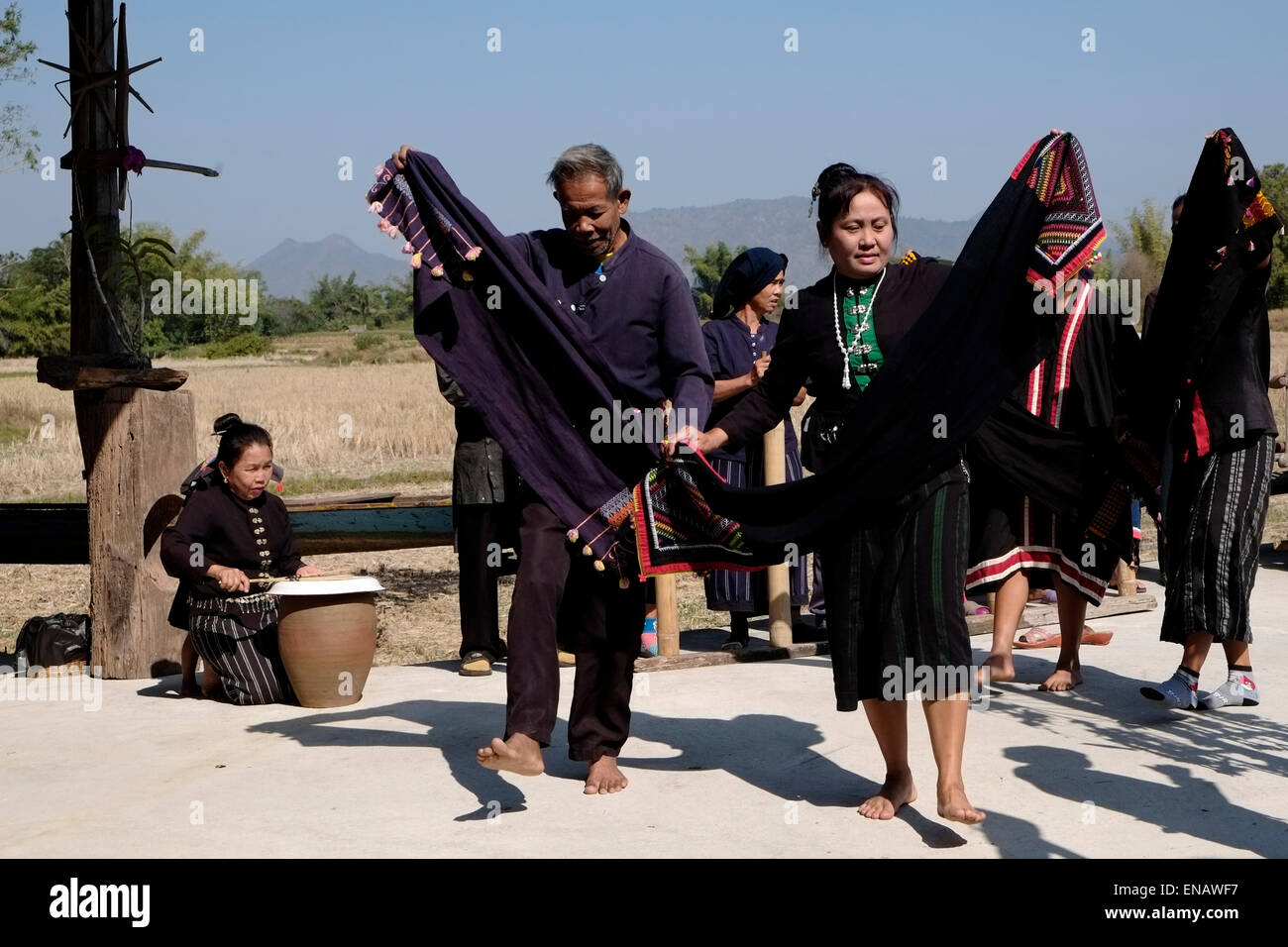 Members of Tai Dum ethnic minority known as "the people without a ...