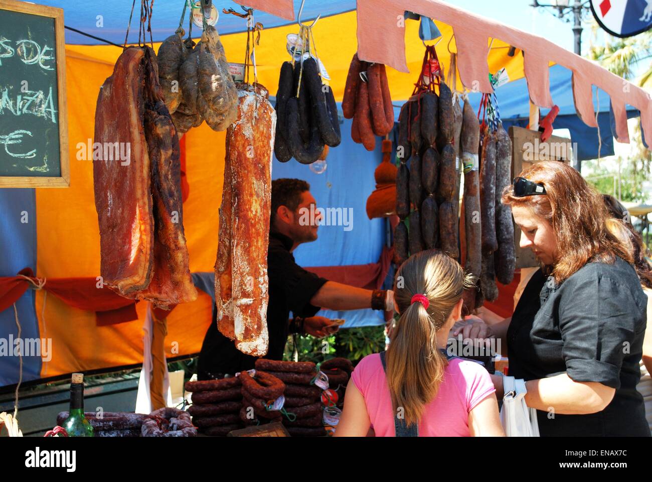 Medieval market meat hi-res stock photography and images - Alamy